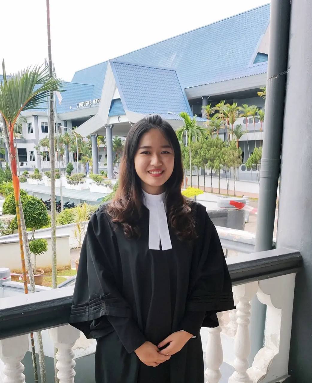 Pemudi Sanggup Tinggalkan Kerja Peguam Di Malaysia Demi Menjadi Petani ...